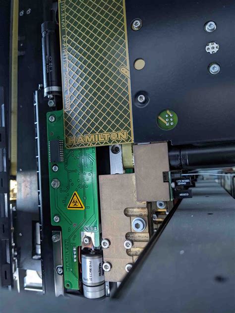 Hamilton Robotics Microlab Starlet Used For Sale Price 293628671 Buy From Cae