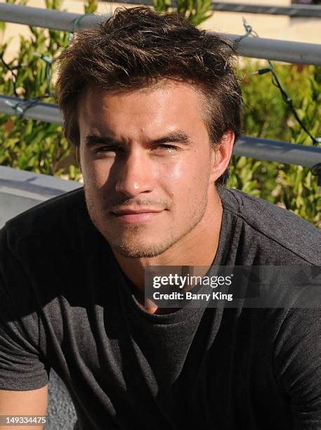 Actor Rob Mayes Photo Shoot Los Angeles Ca Photos And Premium High Res