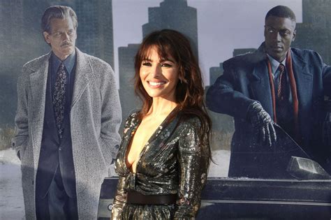 Sarah Shahi City On A Hill Tv Show Premiere In New York • Celebmafia
