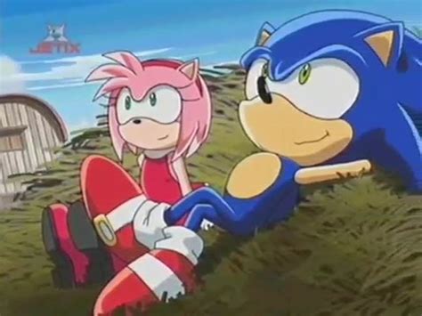Sonic X E24 Amy Rose Sonic By Giuseppedirosso On Deviantart