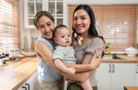 What Is A Crunchy Mom Everything You Need To Know
