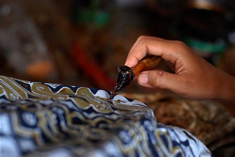 Endonezyada Batik Kıyafet Yapımı Anadolu Ajansı