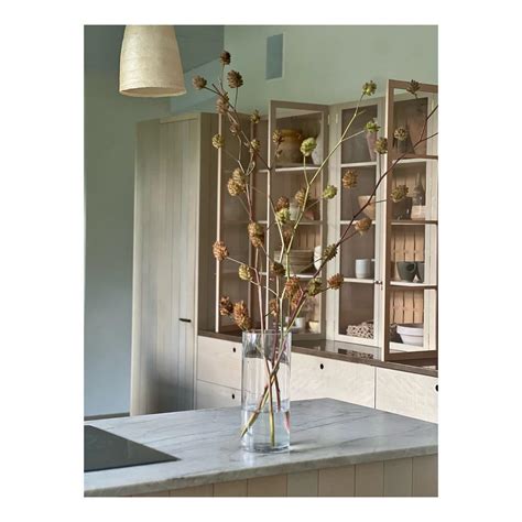 Susannah Charbin Susannahcharbin • Instagram Photos And Videos