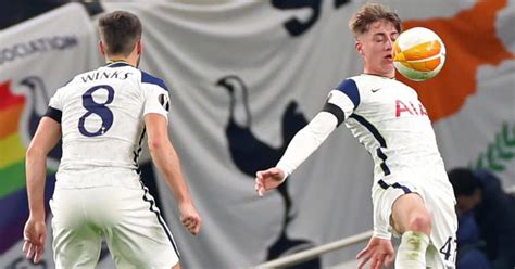 Tottenham Flop Jack Clarke Books Medical With Next Club Ahead Of