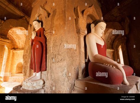 Bhuddha Statues Inside The Temple Of Ein Yar Kyaung Bagan Myanmar