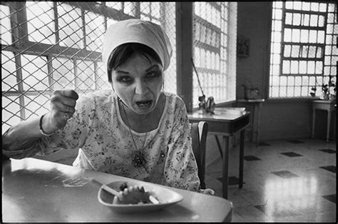 Mary Ellen Mark Looking Back On The Career Of A Pioneering