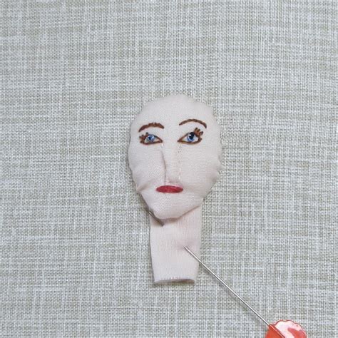 Queenies Needlework Stumpwork Portrait Tutorial Queenies Needlework Stumpwork Portrait Tutorial