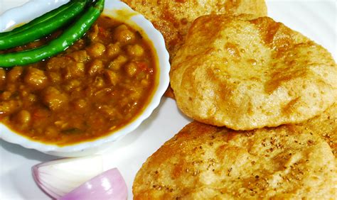 Poori Chole Breakfast Recipes