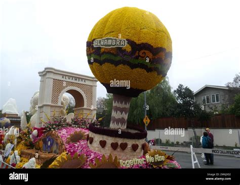Pasadena California Usa 3rd January 2023 Alhambra Rose Parade Float