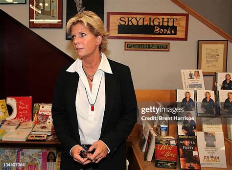 Meredith Baxter Signs Copies Of Her New Book Untied Photos And Premium