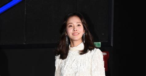 사진 한지민 순백의 미소