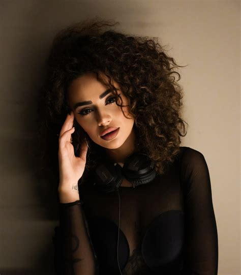 Arianna Triassi Virgo Music Mgmt