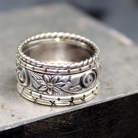 Sterlingsilverstackingringssetoffivebyloreleyjewelry5800