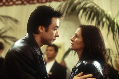 Julia Roberts And John Cusack In Americas Sweathearts