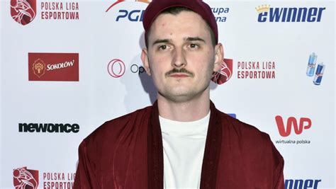 Dawid Podsiadło Pobił Wszelkie Rekordy Tabloid Wyliczył Ile Zarobił W 2 Minuty Dziennikpl