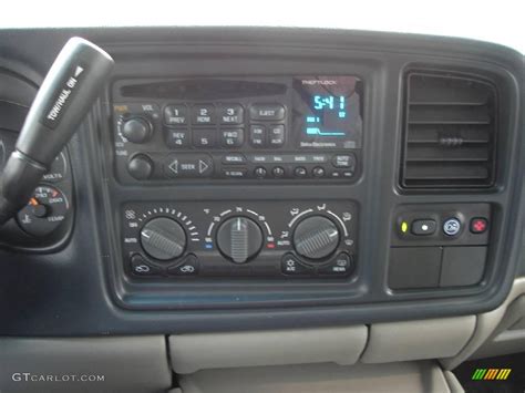 2002 Light Pewter Metallic Chevrolet Suburban 1500 Lt 4x4 7654097