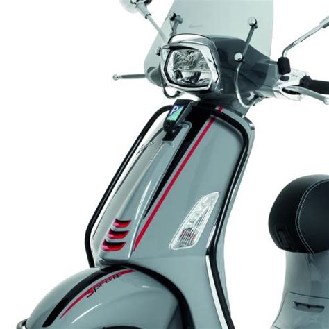 Official Scooter Accessories Catalogue Vespa En