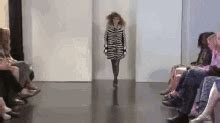 Funny Runway S Tenor