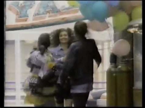 Rebecca Gayheart Noxzema Commercial 1991 Youtube