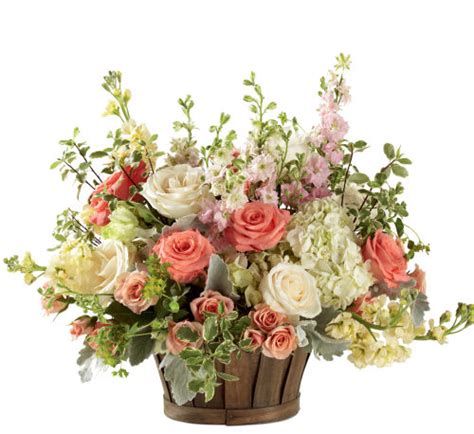 Canada Flowers Ftd® Bountiful Garden Bouquet Fa7fa