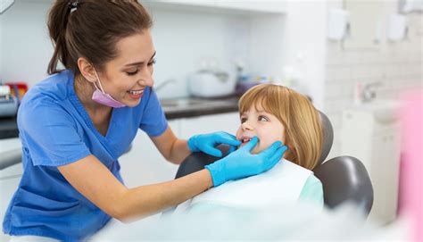 Kas Sukelia Vaikų Dantų ėduonį Ir Kaip Nuo To Apsisaugoti Mama Ir Vaikas