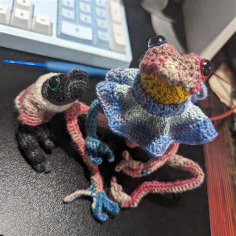 Clown Ruffle Collar Crochet Pattern Etsy