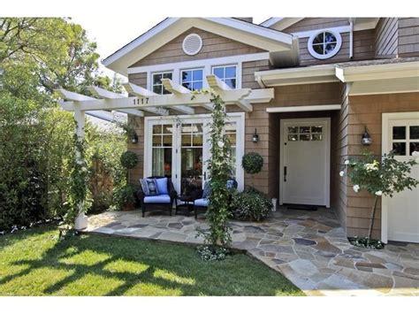 House With Pergola In Front At Retha Williams Blog