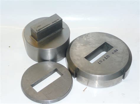 Rectangle Punch 60 X 20mm With Die 0 35mm Powell Mcneil