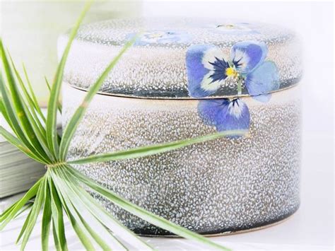 Diy Keramiek Met Gedroogde Bloemen Søstrene Grene Gedroogde