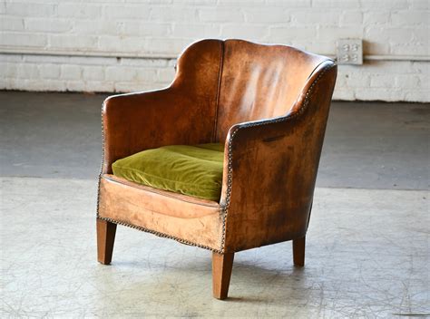 Danish 1940s Small Scale Club Chair In Cognac Leather By Oskar Hansen