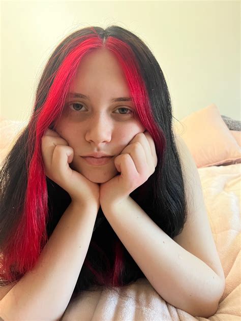 Without Looking At My Body Am I Hot No Makeup No Filter F18 R
