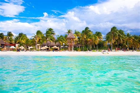 Budget Travel In Cancun Cancun Travel Guide Go Guides
