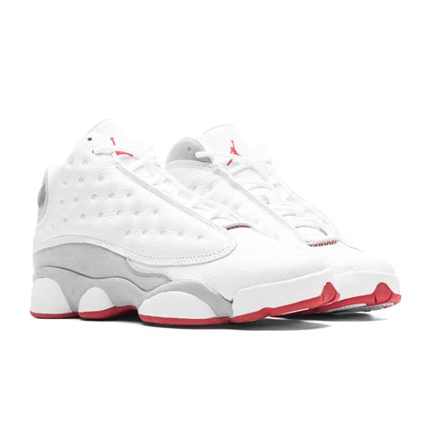 Air Jordan 13 Retro Gs White True Red Wolf Grey Feature