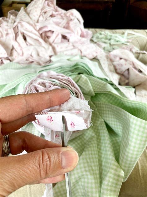 Crochet A Rag Rug For Beginners Crochet Rag Rug Rag Rug Tutorial Braided Rug Diy