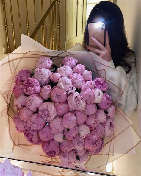 Pin By 𝓰𝓵𝓪𝓶𝓸𝓾𝓻💄 On 💐flowers💐 Beautiful Bouquet Of Flowers Luxury