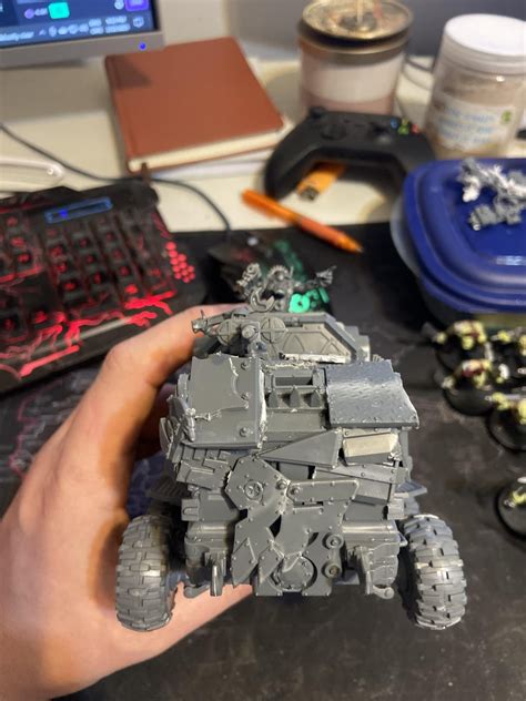 Ork Truck Looting R Orks