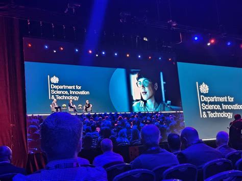 Oraclecloudworld London Oraclepartner Financetransformation… Cloudrock