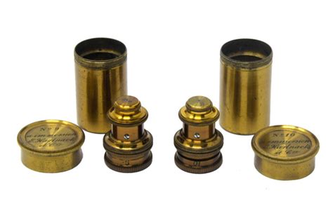 Wooden Revolver Single Microscope Ca Late 17th Century Fleaglass