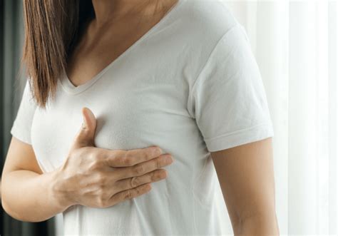 Predicting Breast Cancer Biomarkers With Multi Task Deep Learning