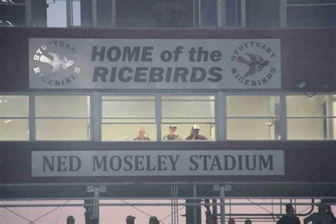 Ricebird Fans Get First Look At Stuttgart Football Teams During Meet