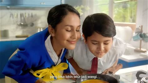 Blue Band - Masak Telur, harus pakai Blue Band dong! - 30s - YouTube