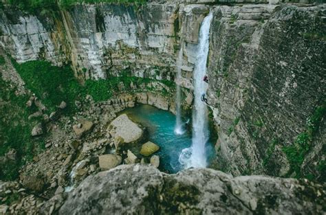 ტური სამეგრელოში მარტვილის კანიონი ოკაცეს კანიონი კიჩხას ჩანჩქერი დადიანების სასახლე
