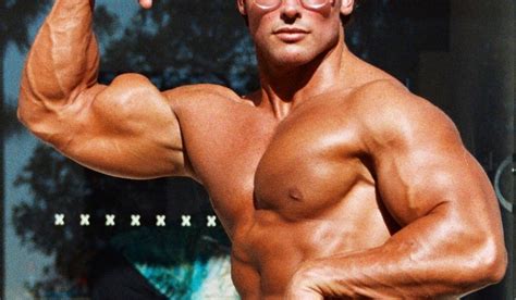 Muscle Worship Temple Joel Kellet