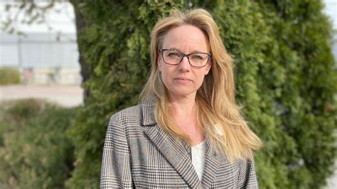 Ornbrant C Backar Betalar Tillbaka Fallskärmen P4 Uppland