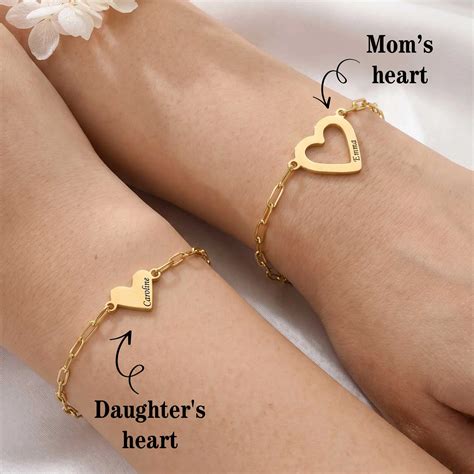 Personalized Mom And Daughter Heart Bracelets With Names Dainty