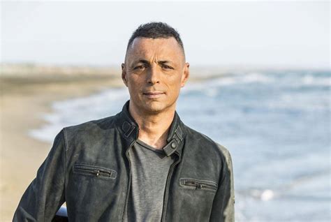 Alex Britti Spiato In Casa Dalla Sua Ex Madre Di Suo Figlio E Non Era