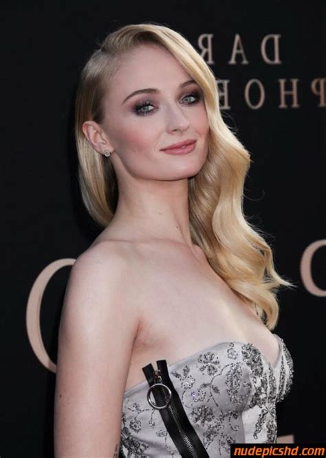 Sophie Turner Naked Breasts Sexy Actress Nude Porn Photo Nudepicshd