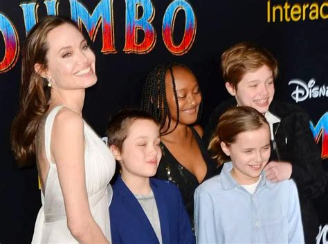 Julie Neal Brad Pitt Sister