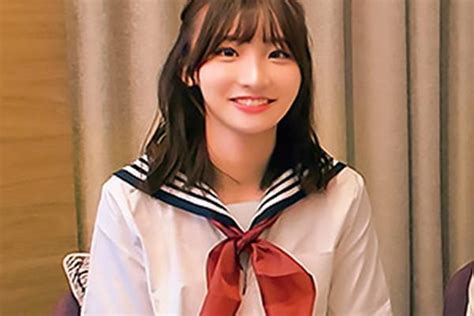 める18 Eカップ巨乳の素人jkをナンパ！生ハメ正常位で激ピスされザーメン中出し 無料av動画