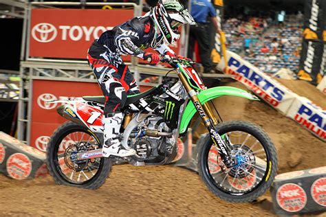 Ryan Villopoto Vital Mx Pit Bits Houston Motocross Pictures Vital Mx